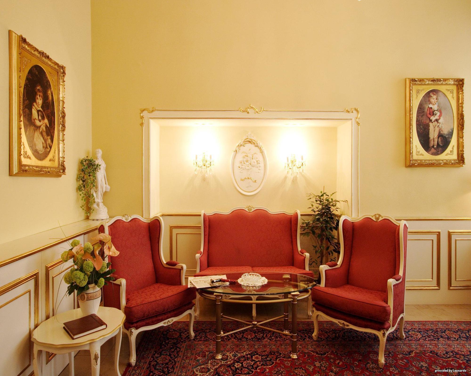 SCHLOSSHOTEL ROMISCHER KAISER VIENNA SCHLOSSHOTEL ROMISCHER KAISER VIENNA